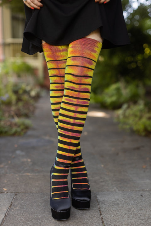 Tie Dye Extraordinary Gradient Stripes Thigh High – Sock Dreams
