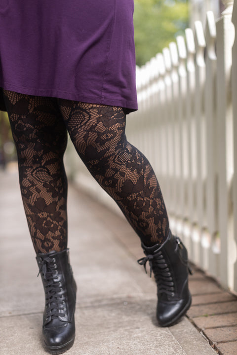 Plus Size Floral Lace Fishnet Tights – Sock Dreams