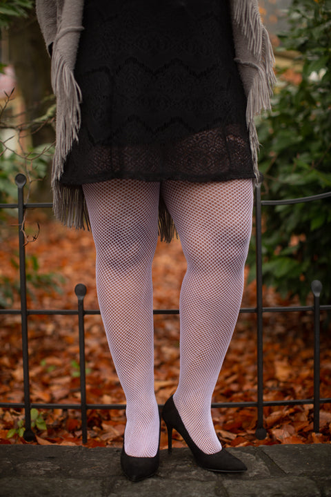 Plus Size Fishnet Seamless Pantyhose – Sock Dreams